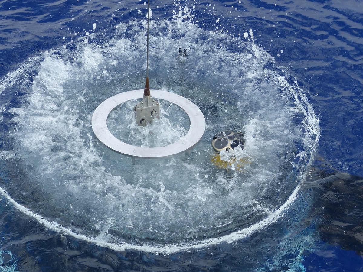 Monitoring ocean change and variability along 170⁰W from ice edge to ...