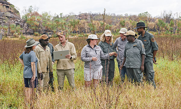 Indigenous science celebrated in CSIRO finalists for Eureka Prizes - CSIRO