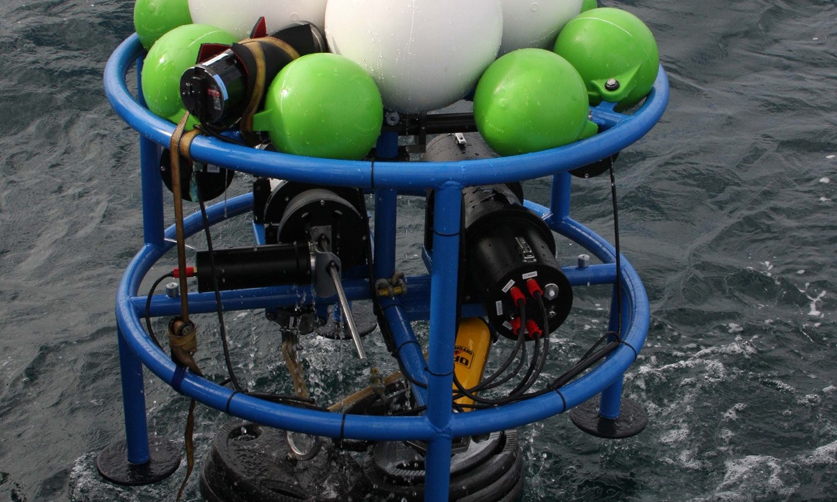 Deepwater baited remote underwater video system (DeepBRUVS) - CSIRO