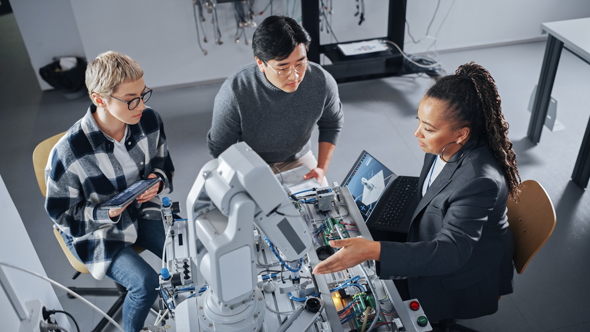 Balancing risk and reward: generative AI for business - CSIRO