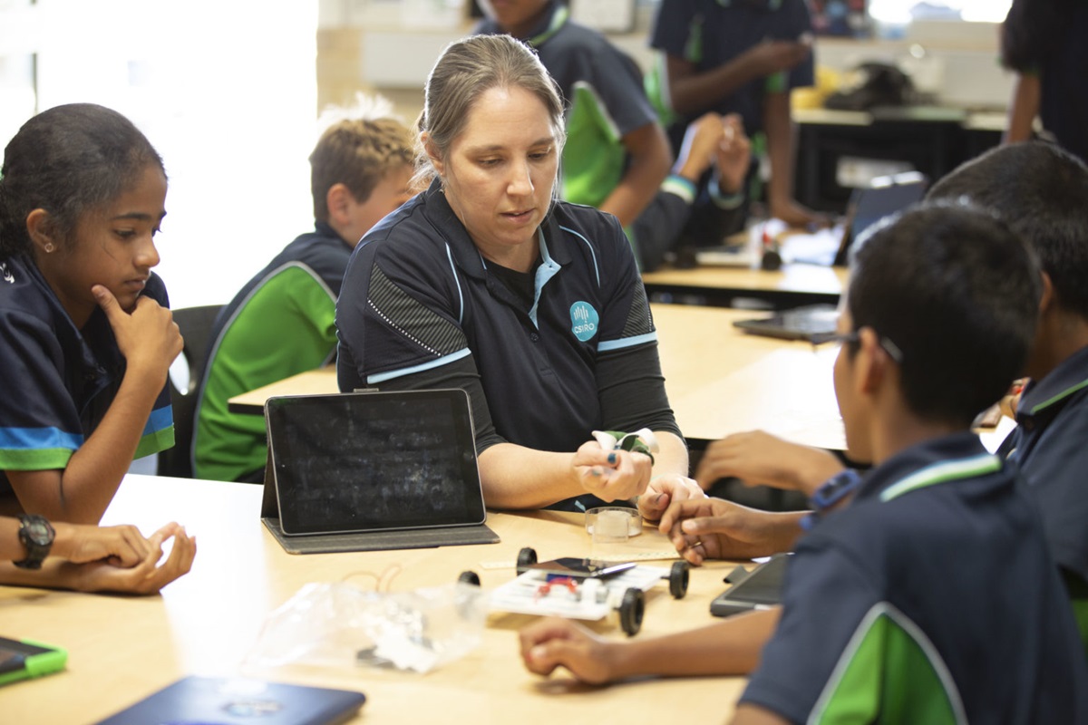 chenoa-tremblay-stem-volunteer - CSIRO